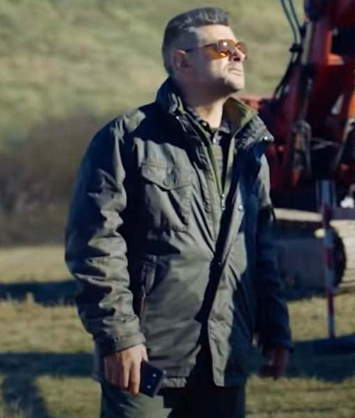 Red Notice Cotton Jacket – The Jacket Factory